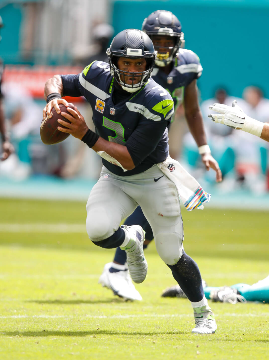 What Pros Wear: WPW Report: NFL Starting Quarterbacks 2020 (Helmets ...