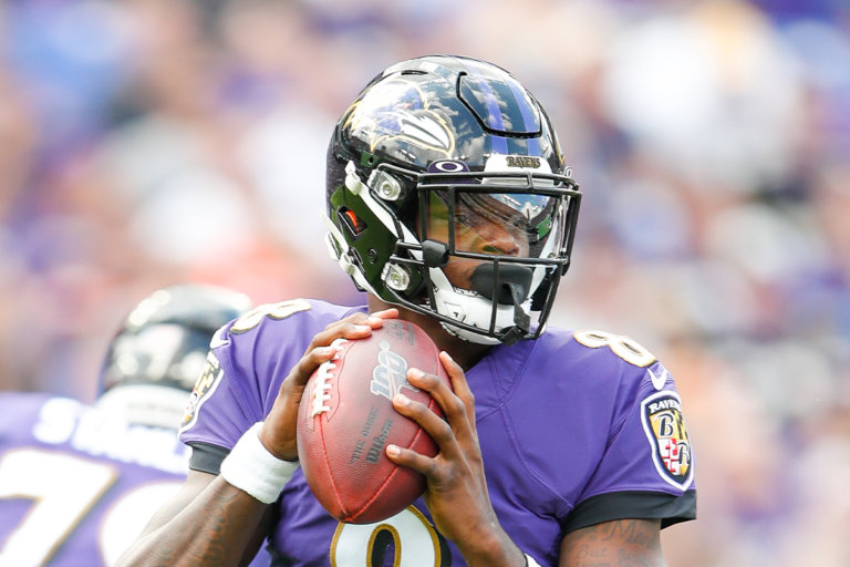 What Pros Wear: QB Buying Guide: Best (and Budget) gear for ...