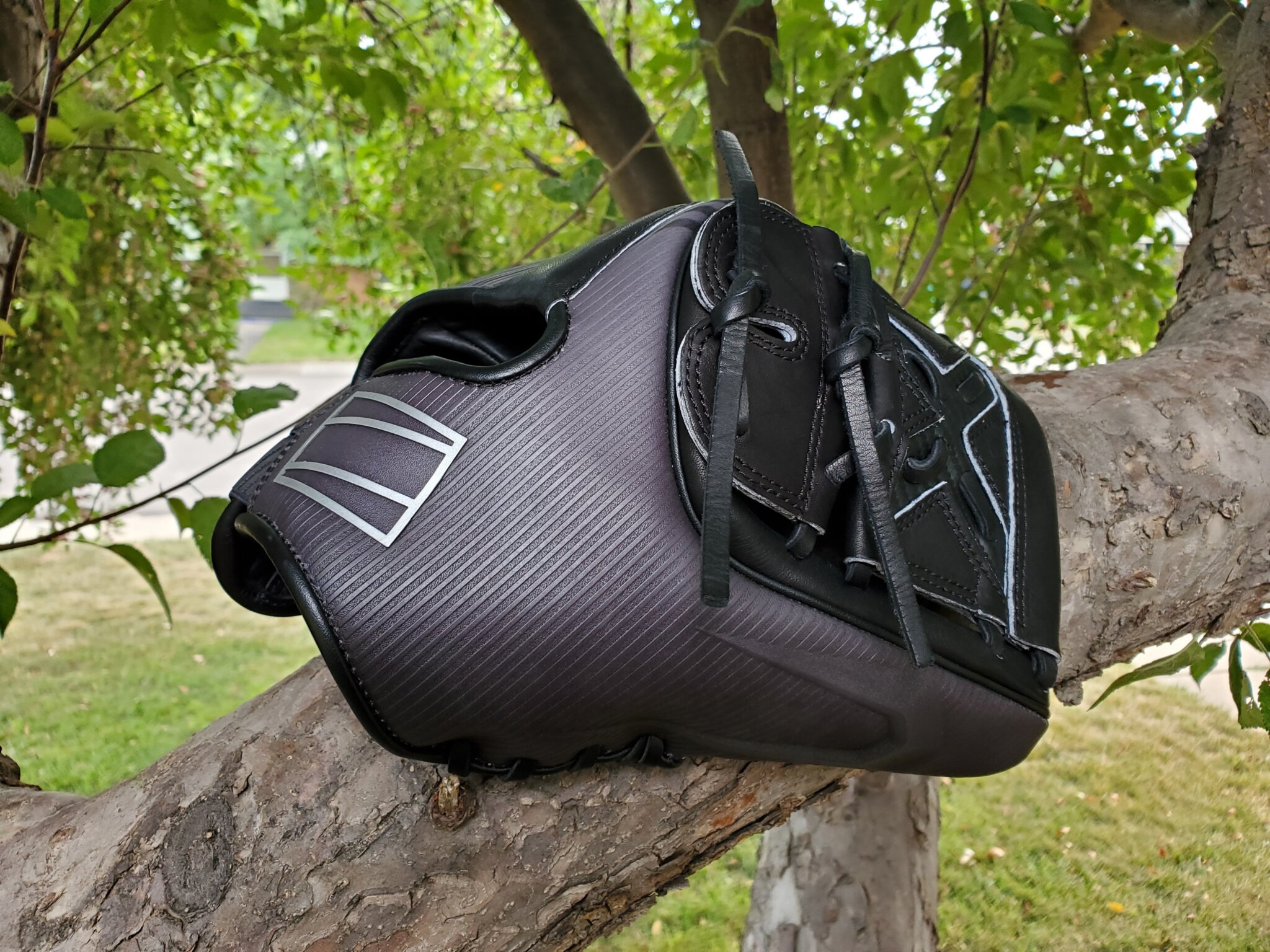 What Pros Wear: Performance Review | Rawlings REV1X REV205-9X (2-Month ...