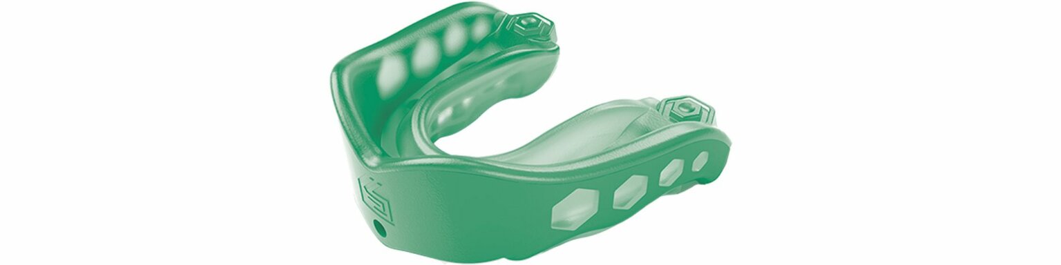 What Pros Wear: QB Buying Guide: Best (and Budget) gear for ...