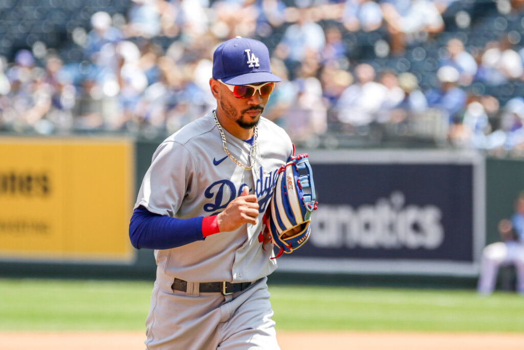 What Pros Wear: Mookie Betts' Wilson A2K MB50 Glove (2022) - What Pros Wear