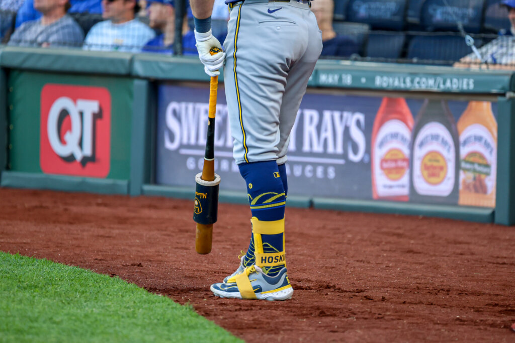 What Pros Wear: Rhys Hoskins' Nike Diamond Batter's Leg Guard - What ...